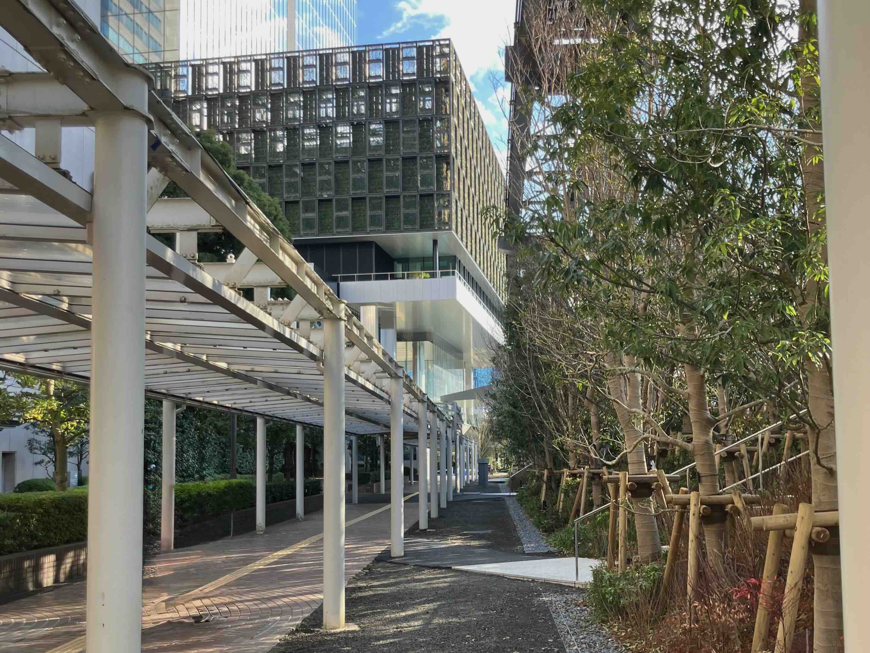 BLUE FRONT SHIBAURAのGREEN WALKの開通 – 高輪周辺再開発